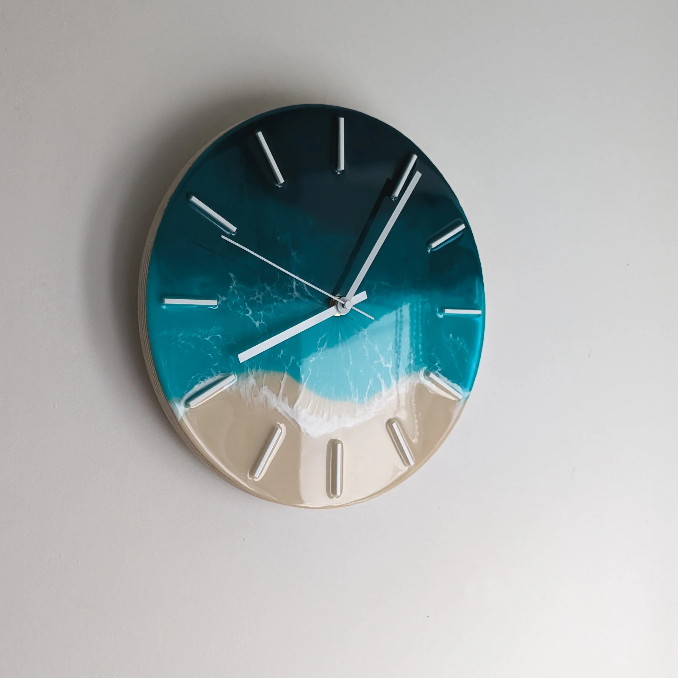 Resin Ocean Clock #1 — Tides of Teal