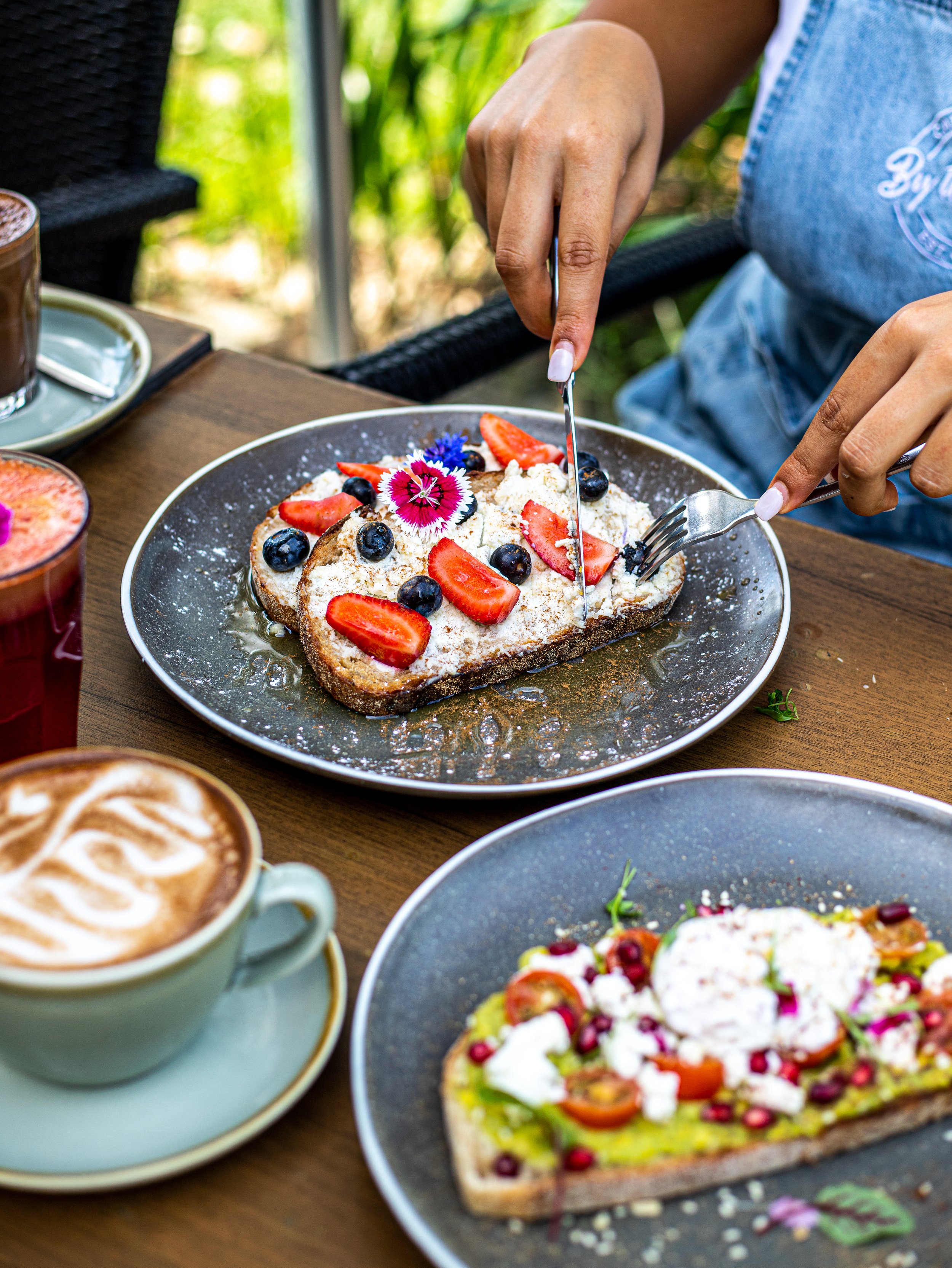 BY THE BAY CAFE & GRILL