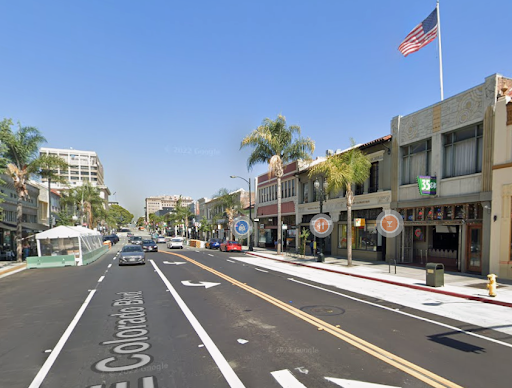 Why does Colorado Boulevard need a bus lane? — Pasadena Complete ...