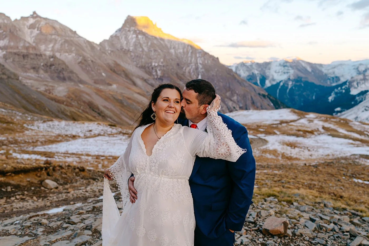 Colorado Elopement Guide | 2025 - Running Wild Studio
