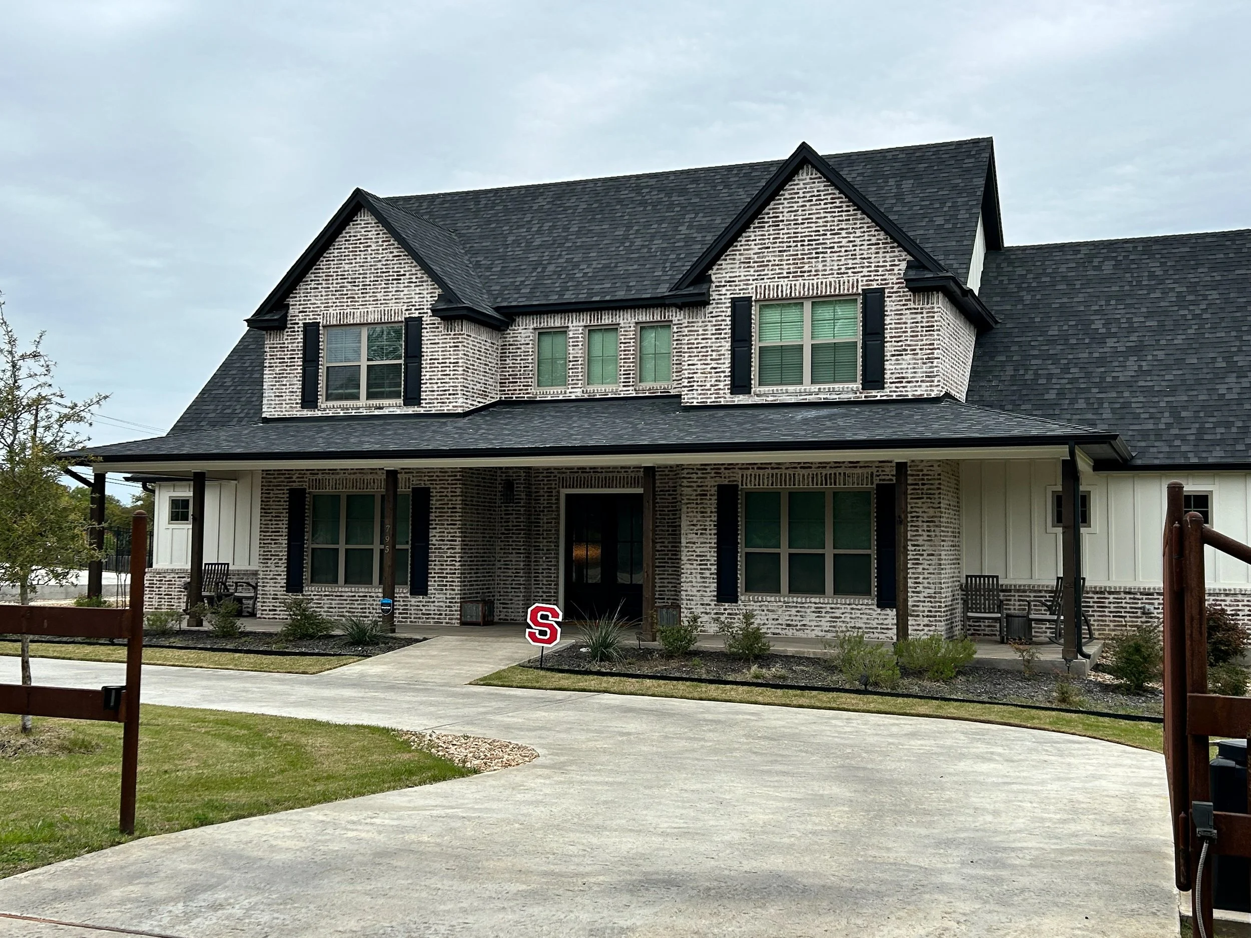 Creekside Custom Homes