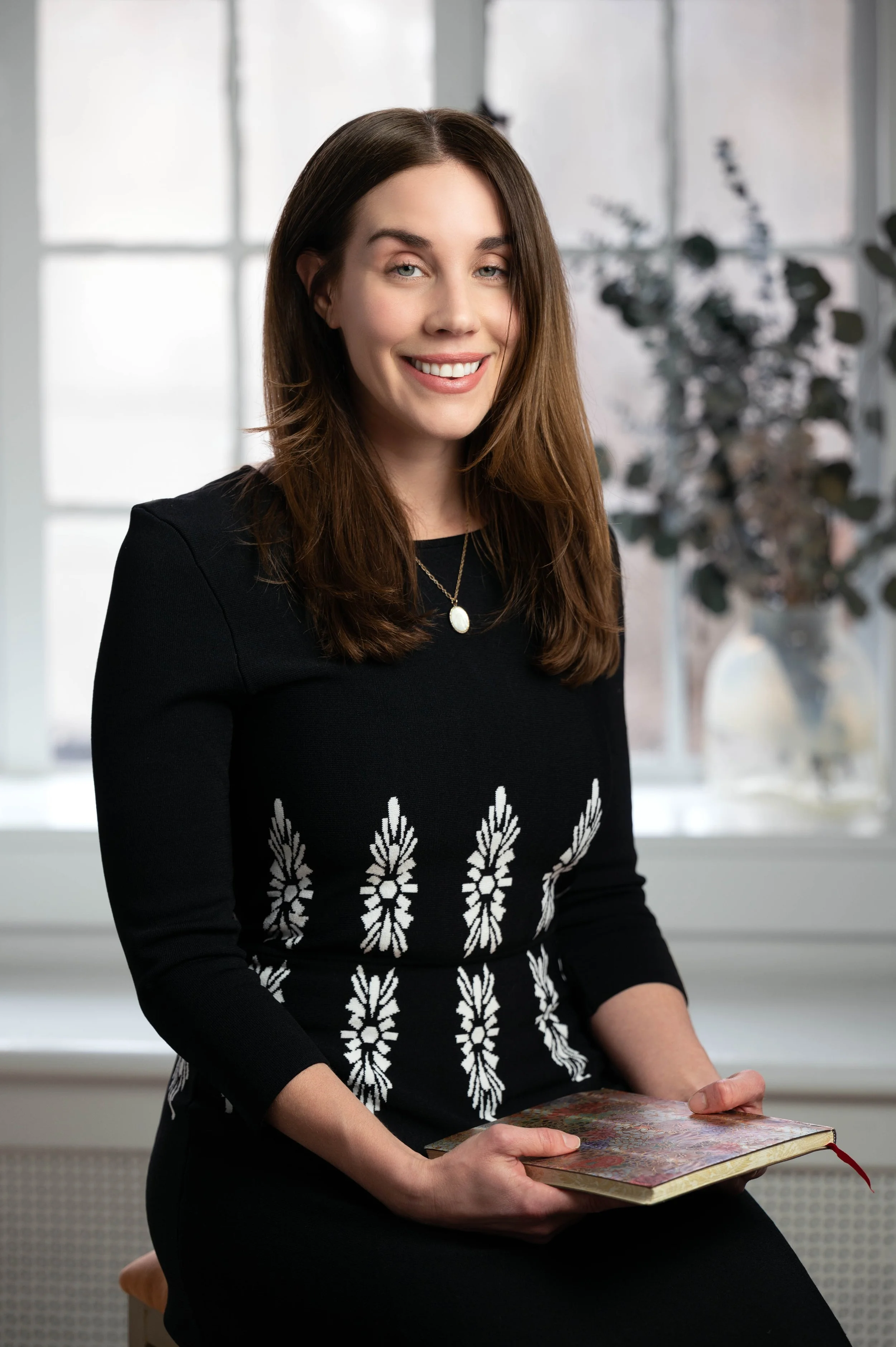 What to Wear: Headshots & Corporate Photos | Tashography