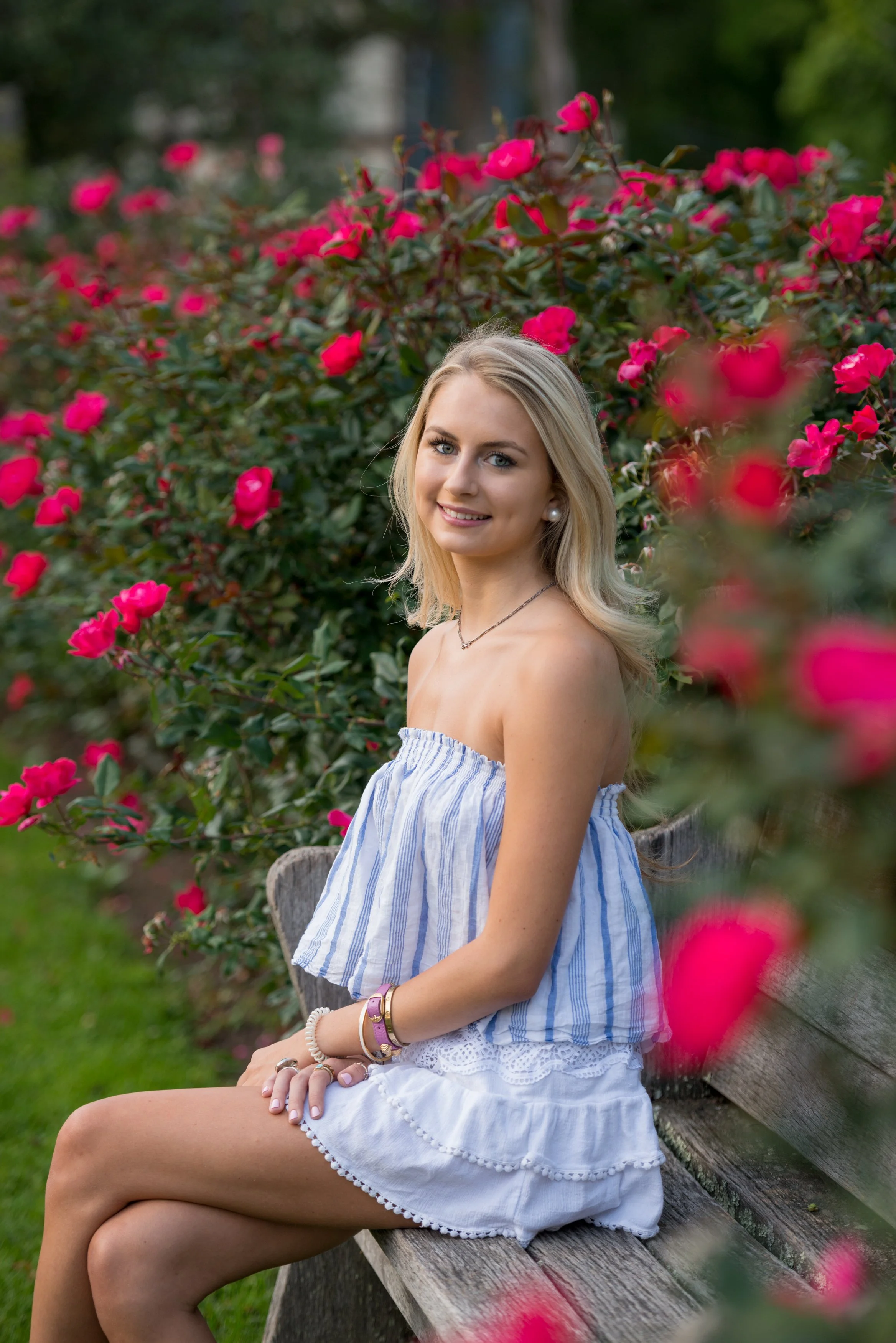 What to Wear: Senior Graduation Sessions | Tashography