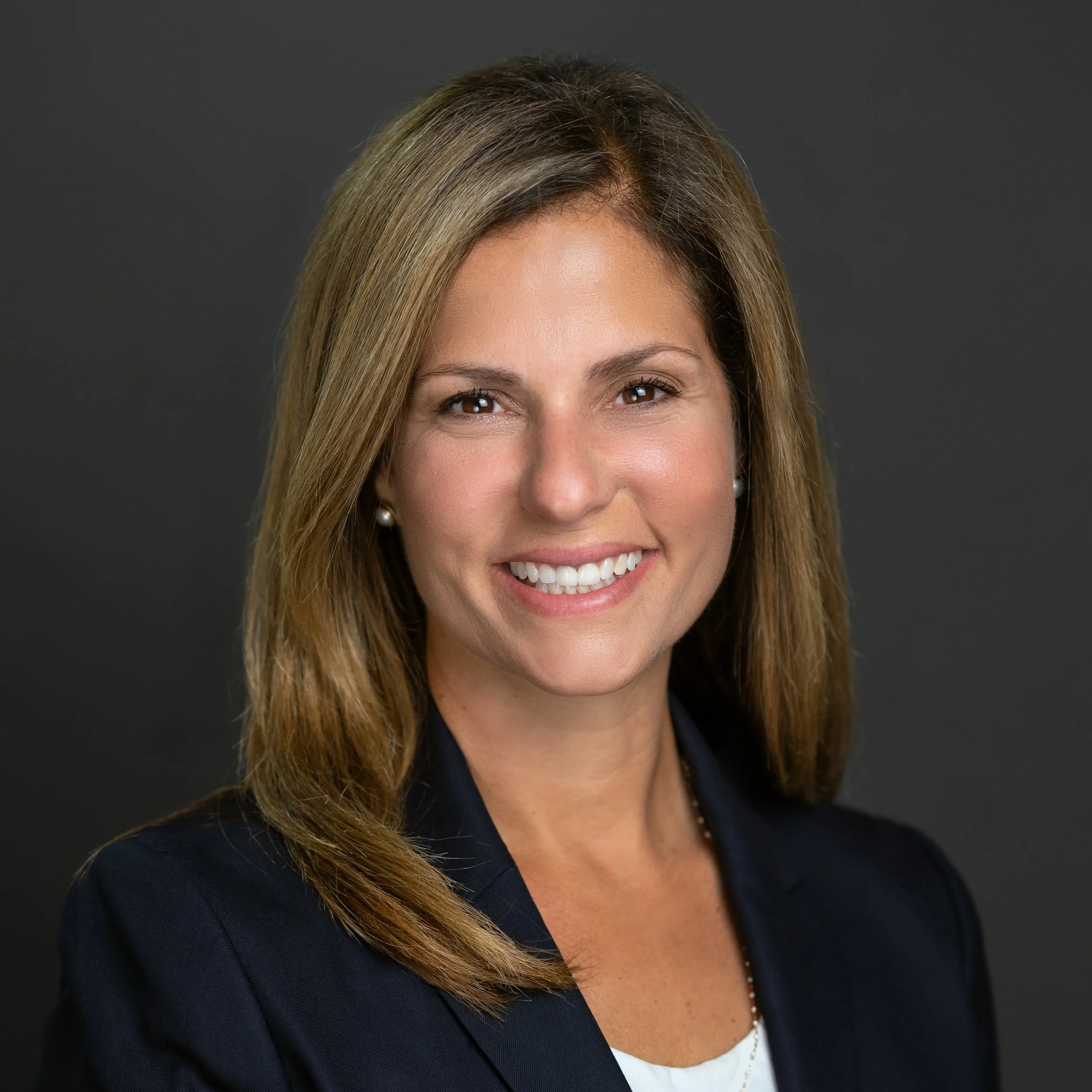 What to Wear: Headshots & Corporate Photos | Tashography