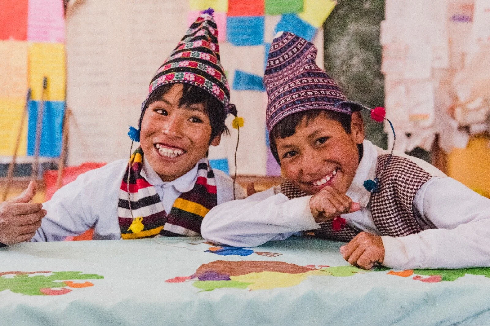 Ewan McGregor and Charley Boorman visit a Bilingual School in Bolivia ...