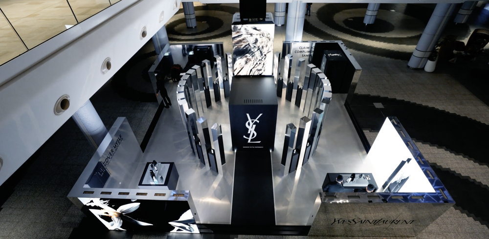 YSL FRAGRANCE BOTTLE MADE OF LED — VAST