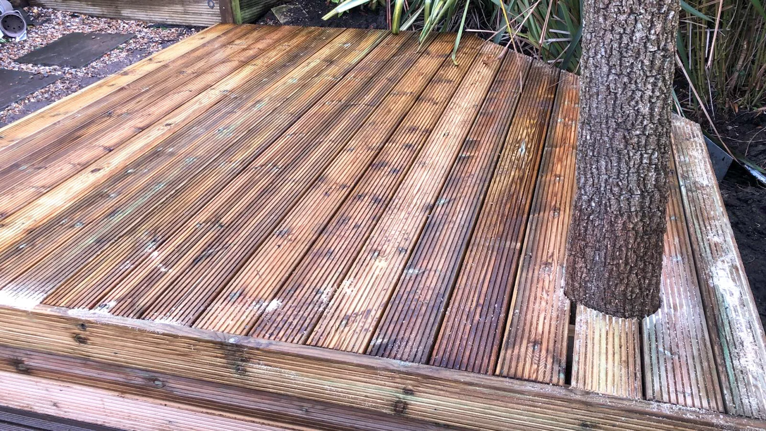 Raised Deck Area — Plane and Simple Garden
