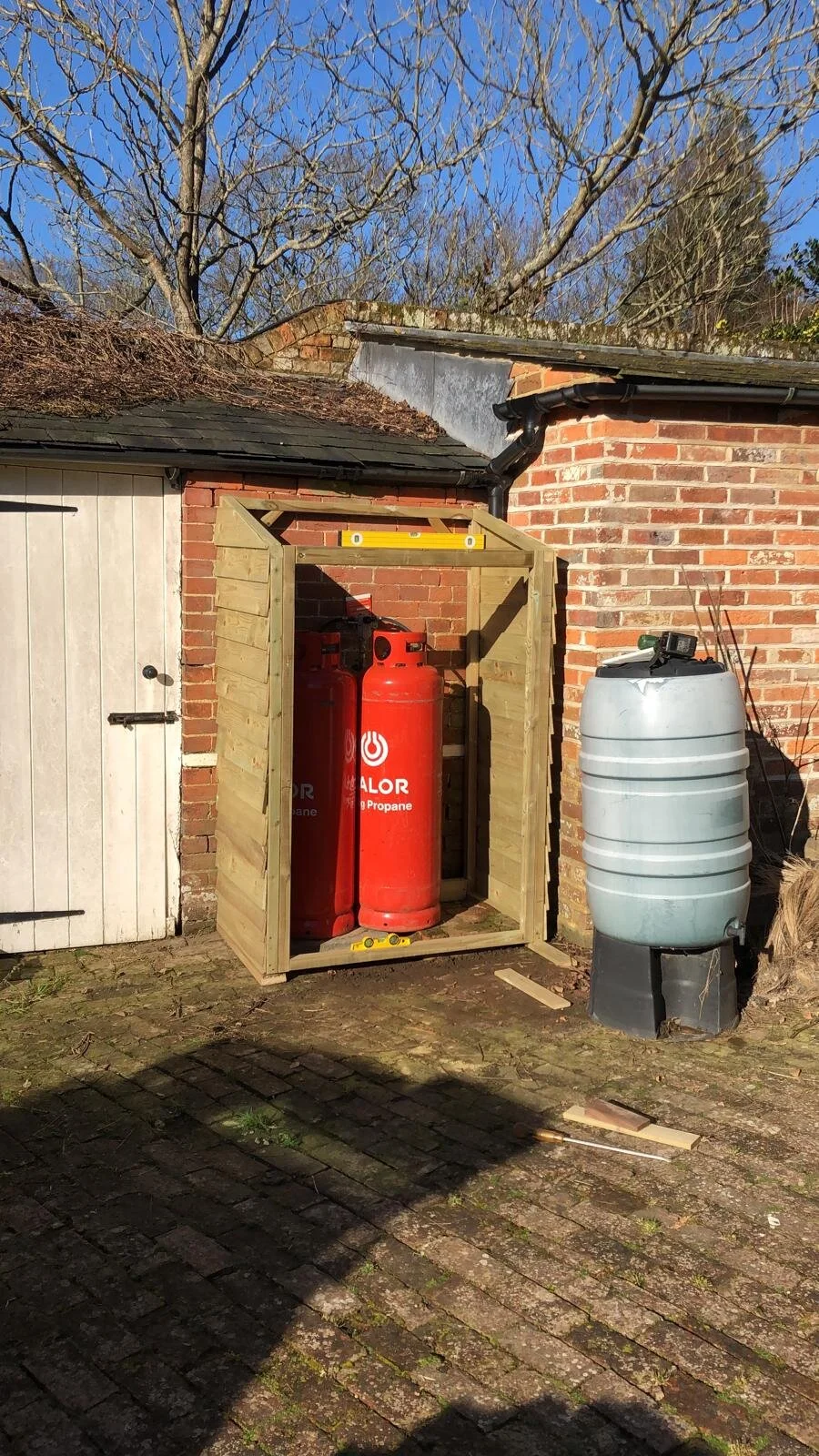 Feather Edge Storage Hide for gas bottles — Plane and Simple Garden