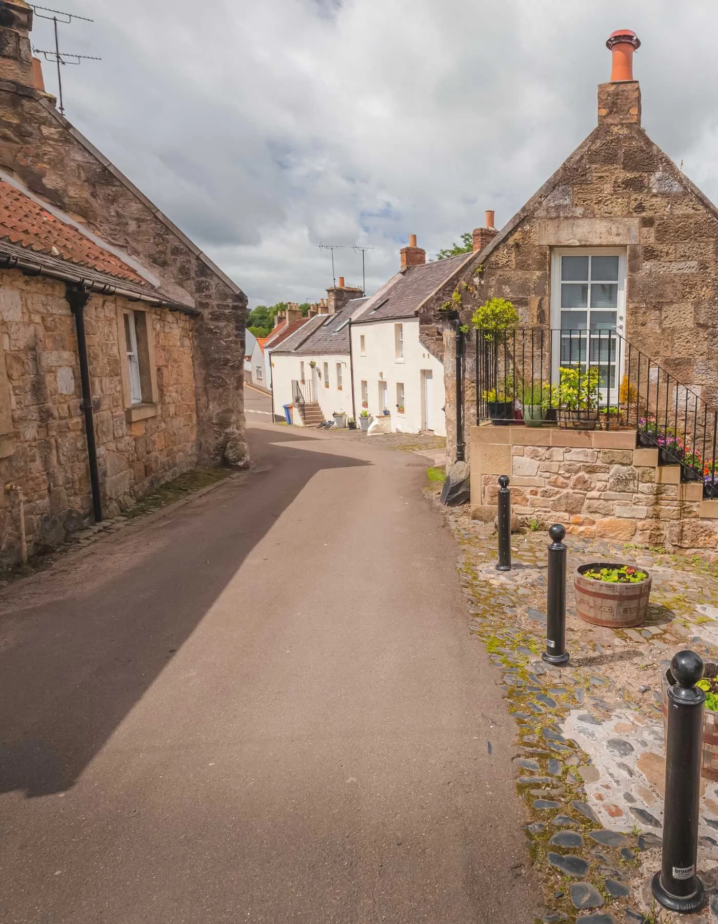 Tracing "Outlander": Unveiling the Scottish Filming Locations