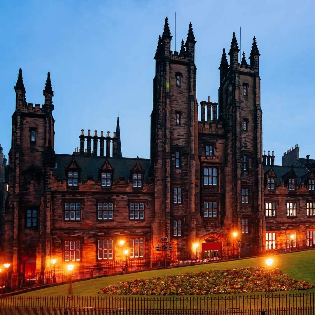 Edinburgh: A Guide to Scotland's Historic Capital