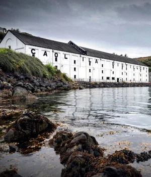 The Best 9 Whisky Distilleries on Islay, Scotland