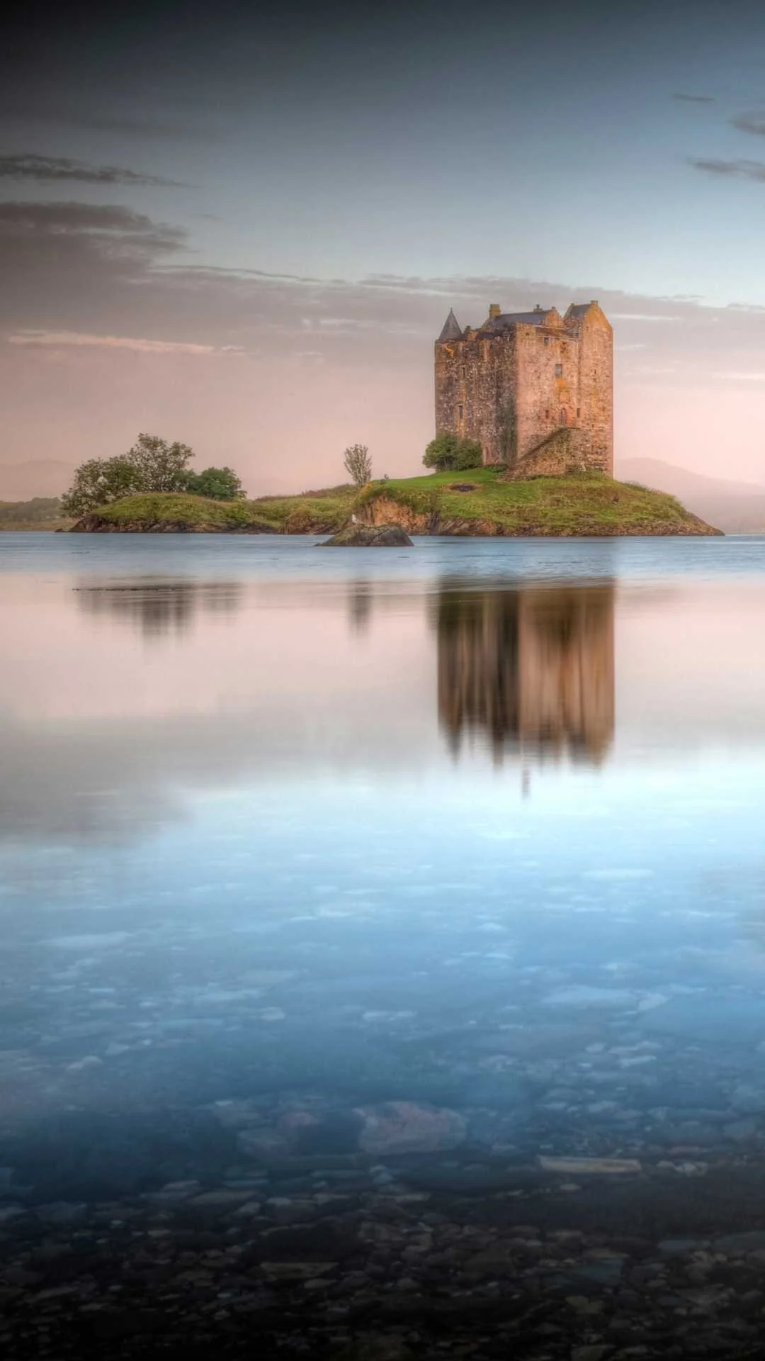 Castle Stalker: Scotland's Enchanting Historic Landmark