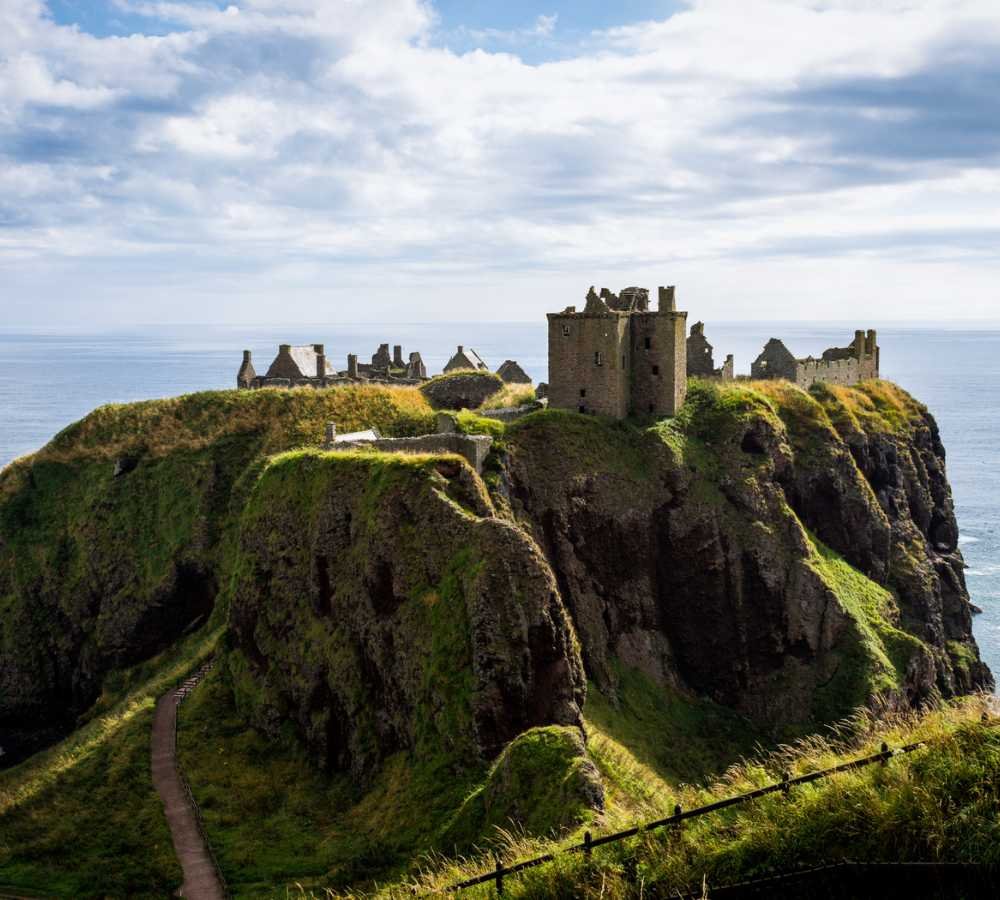 Dunnottar Castle: A Must-Visit Destination on Scotland's Coast