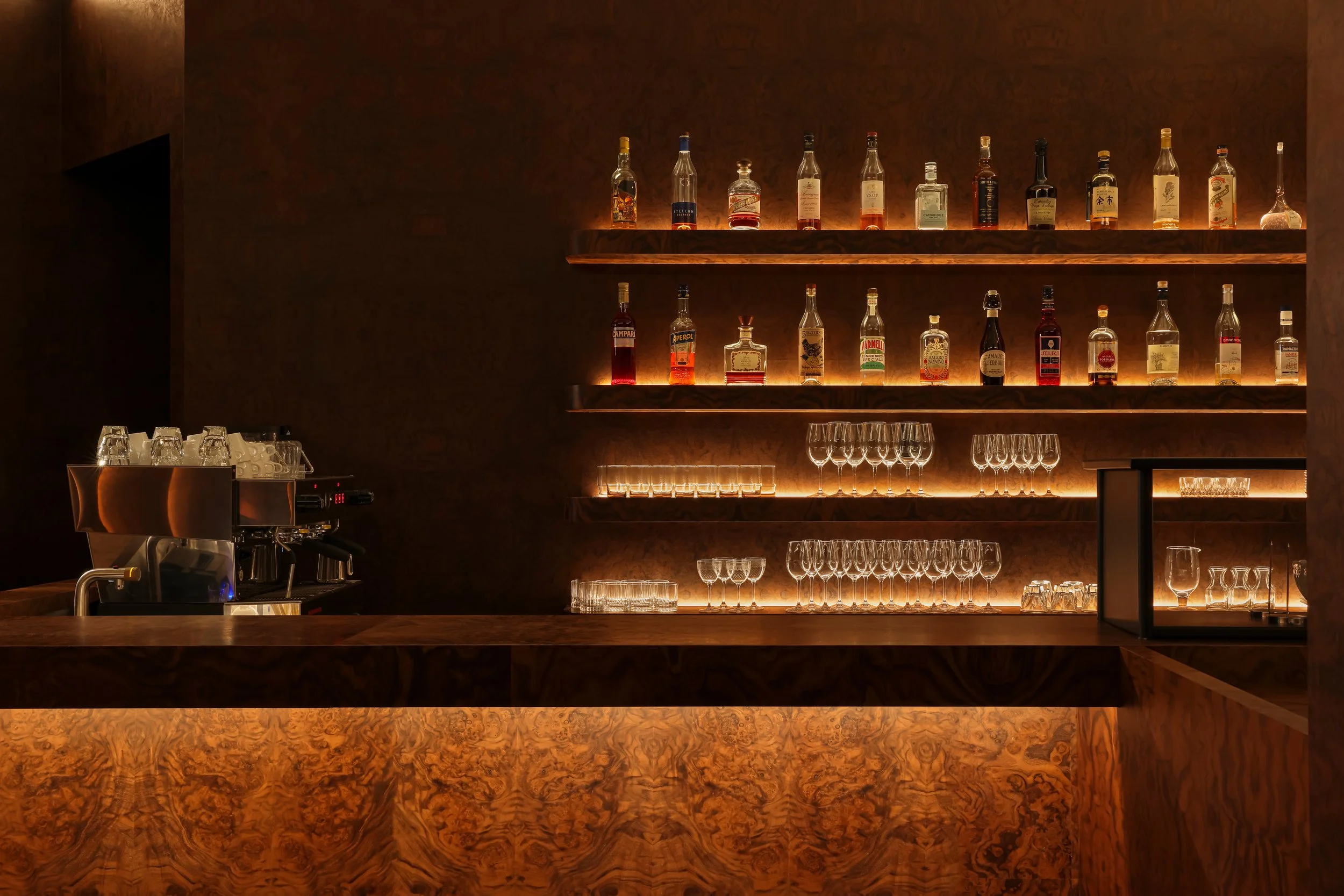 Bar Henry — mknly interior design / mknly procurement — McKinley Studios