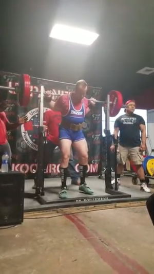 A Beginner's Guide to Powerlifting Meets