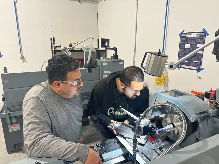 Machinist — Machinists Institute