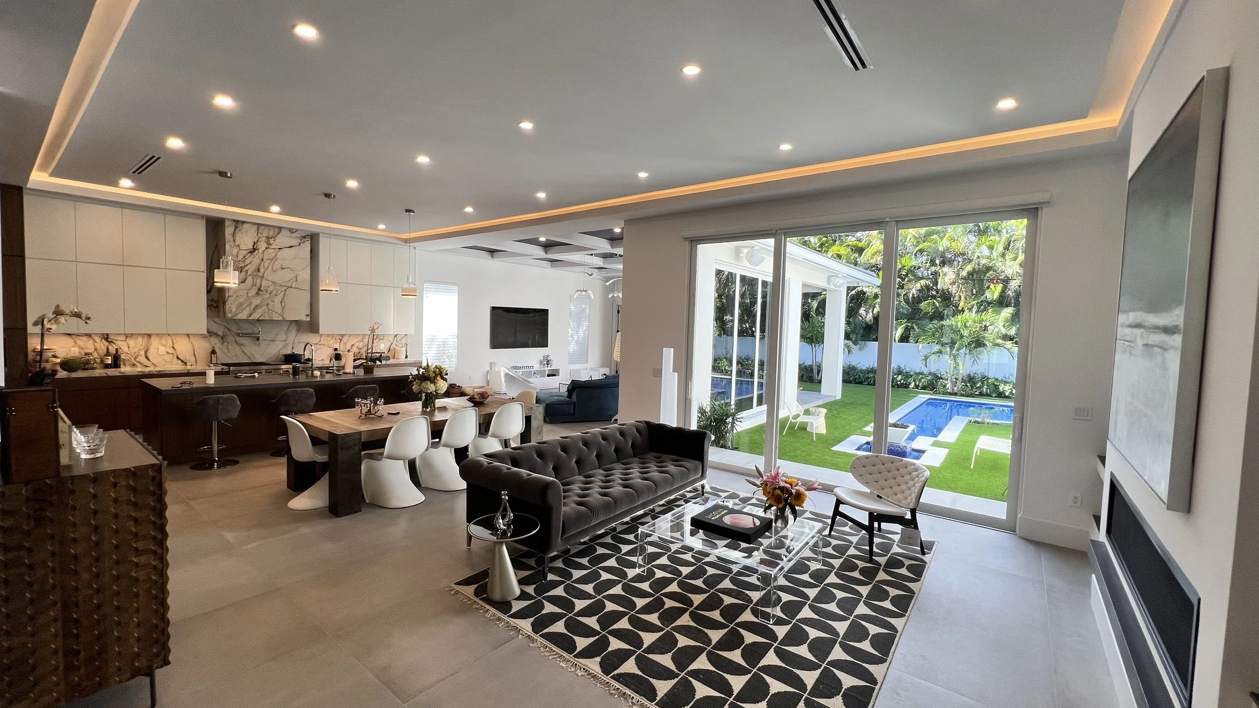 DESIGN — BALLAS HOMES
