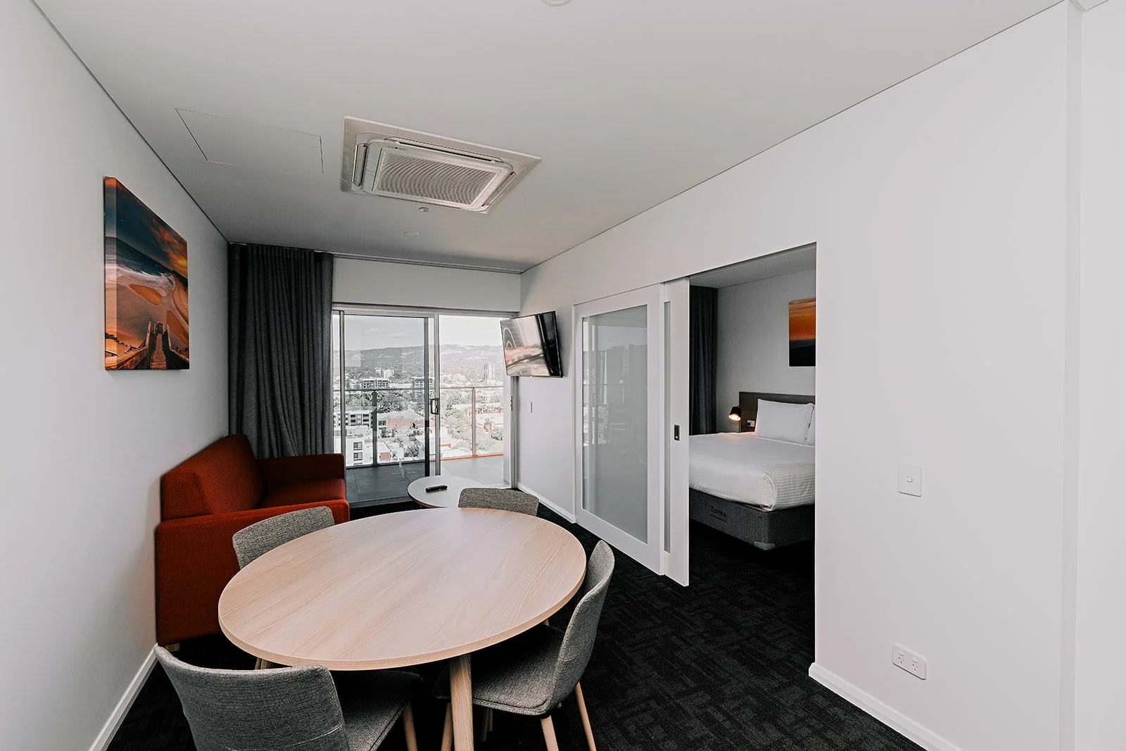 Gallery — Toms Court Hotel