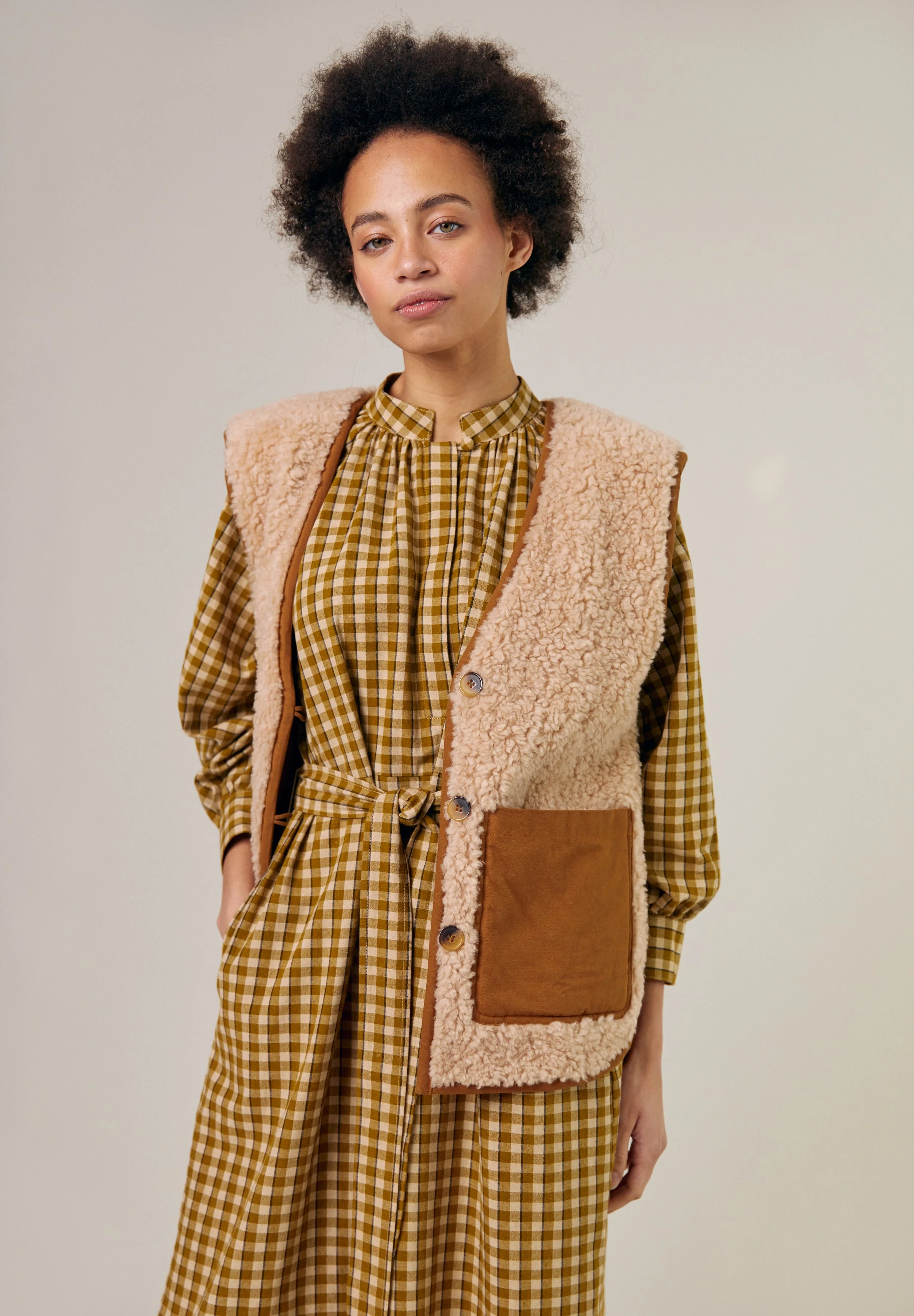 Womens — SIDELINE