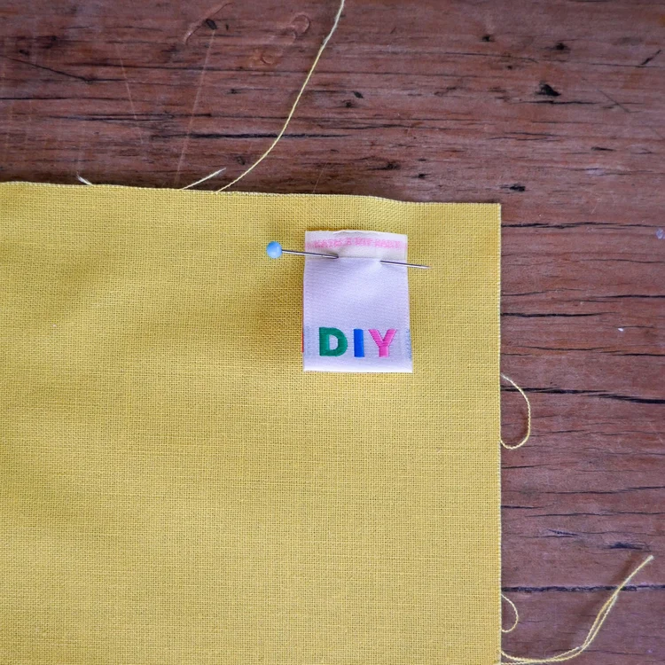 DIY Patchy Wall Hanging — DIY Daisy