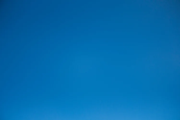 About Us — Decorum Vending