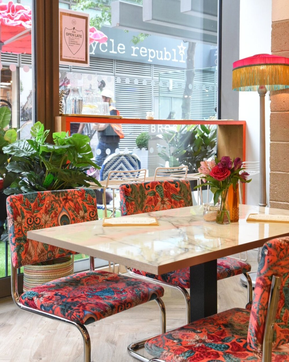 LOCATION - BEANY GREEN REGENTS — DAISY | GREEN