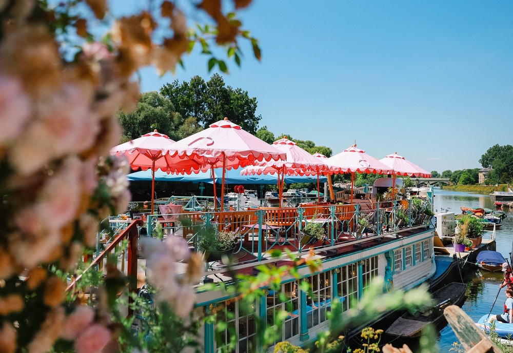 LOCATION - PEGGY — DAISY | GREEN