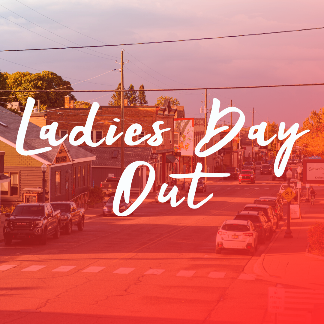 ladies-day-out-downtown-marquette