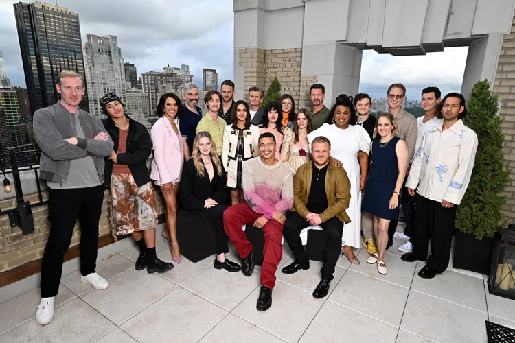 Exclusive: Interviews with the Cast of Prime Video's The Lord of the ...