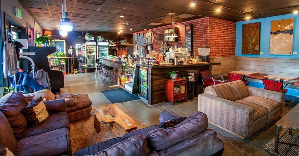 Freshy's: West Seattle's Cozy Neighborhood Cafe‍ — Studio Saudade, SPC