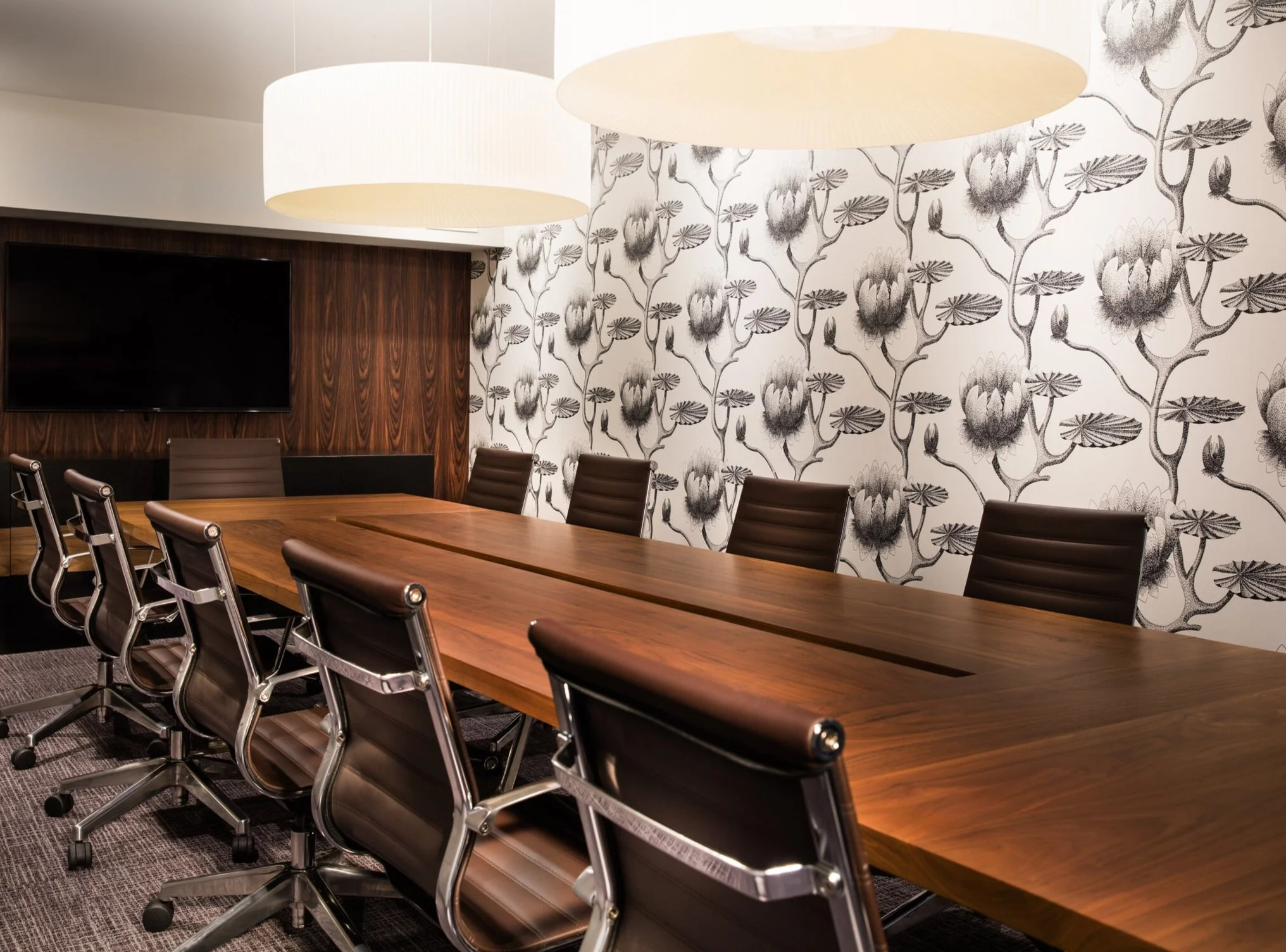 Grey House Houston, TX Designer - JULES WILSON DESIGN STUDIO