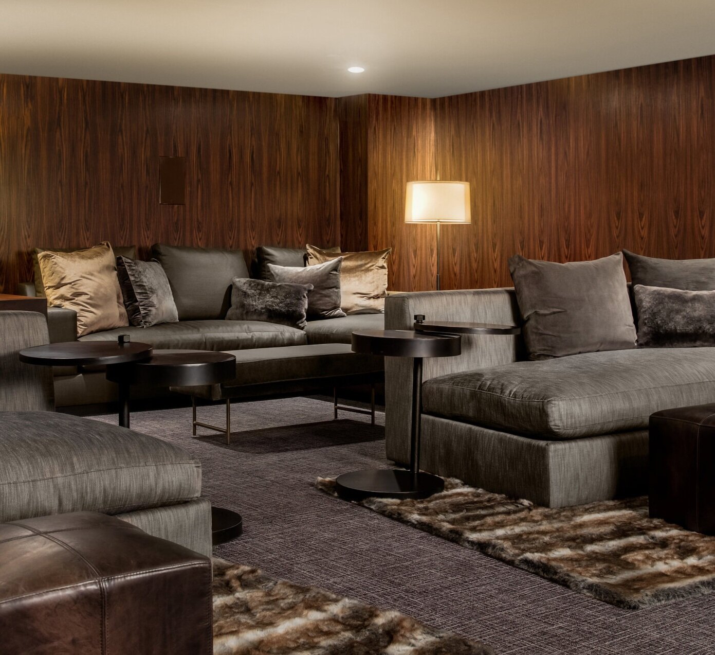 Grey House Houston, TX Designer - JULES WILSON DESIGN STUDIO