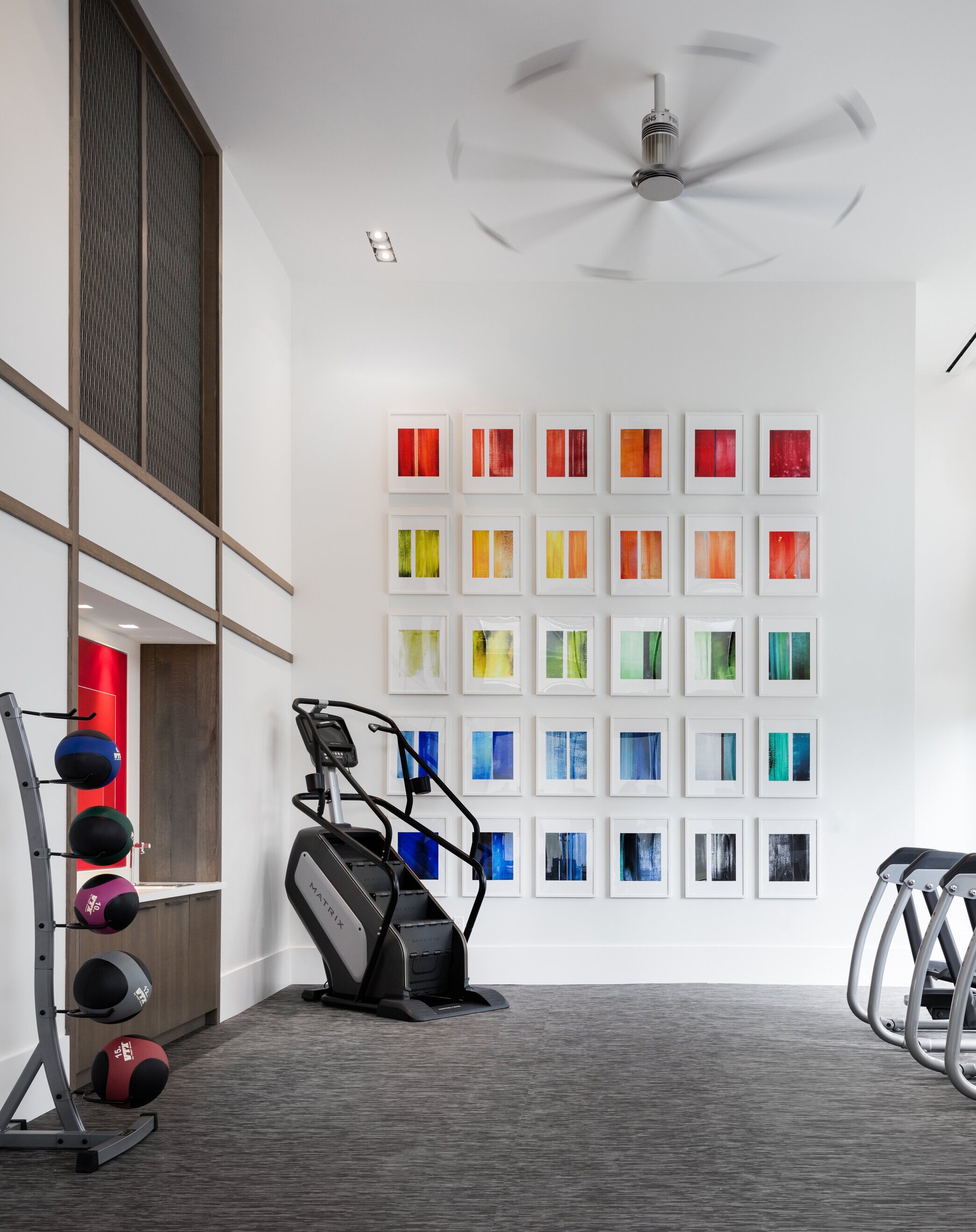 Grey House Houston, TX Designer - JULES WILSON DESIGN STUDIO