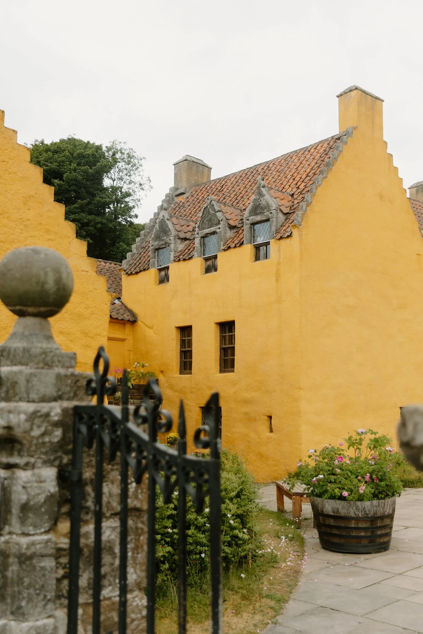 15 Amazing Outlander Series Filming Locations in Scotland (+ Map)