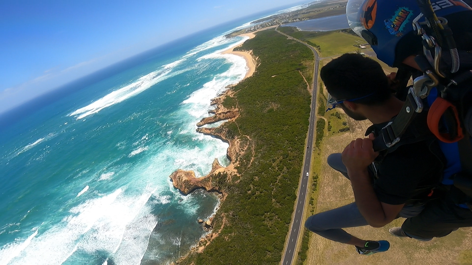 Skydive over the Great Ocean Rd today with the experts at Skydive 12 ...