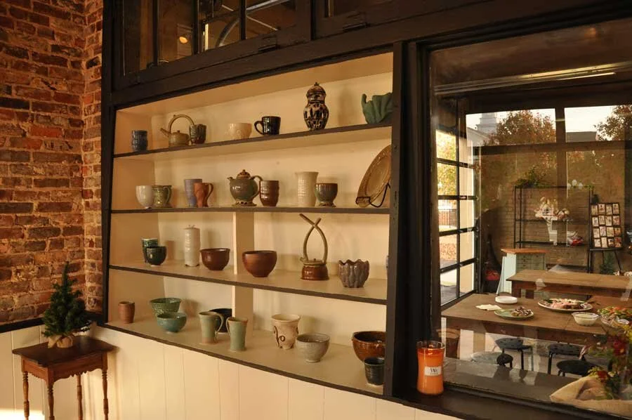 MUDSLINGERS POTTERY STUDIO — The Dixie Carter PAC