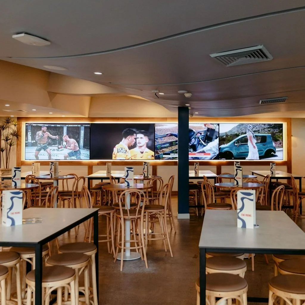 Bar — Pub Mooloolaba, Mooloolaba, QLD