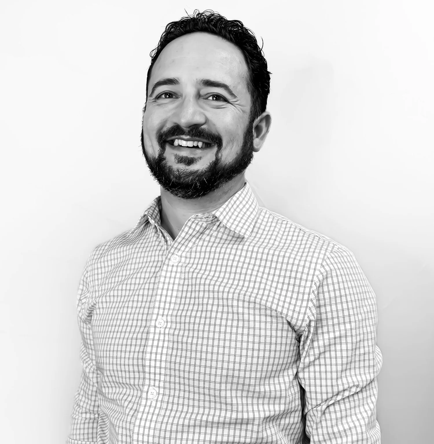 Our Team — SolaREIT