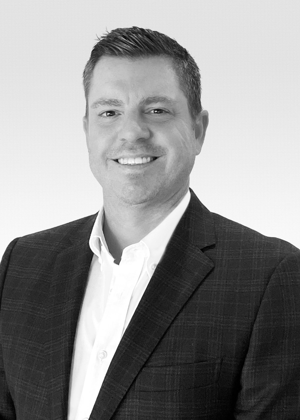 Our Team — SolaREIT