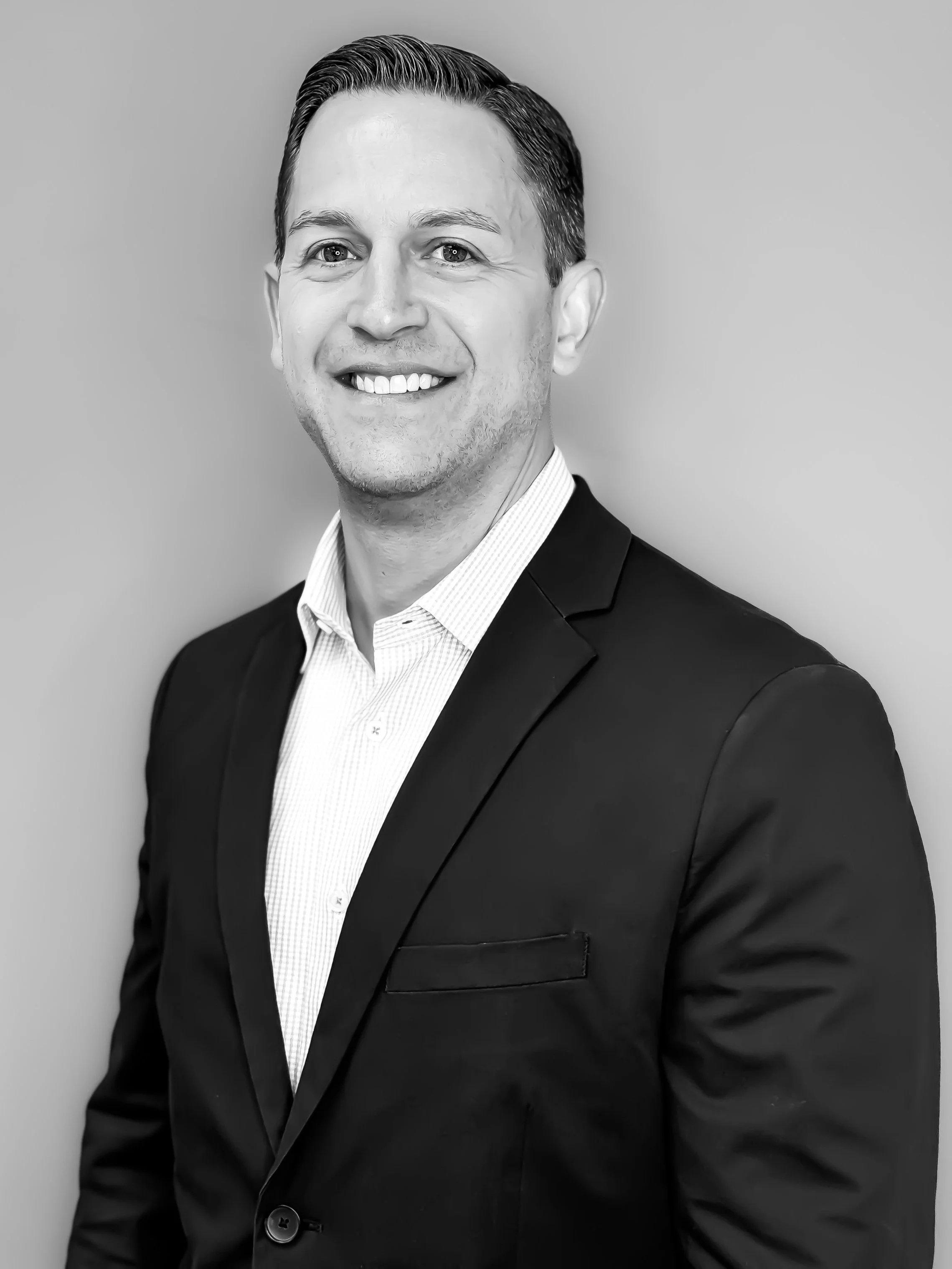 Our Team — SolaREIT