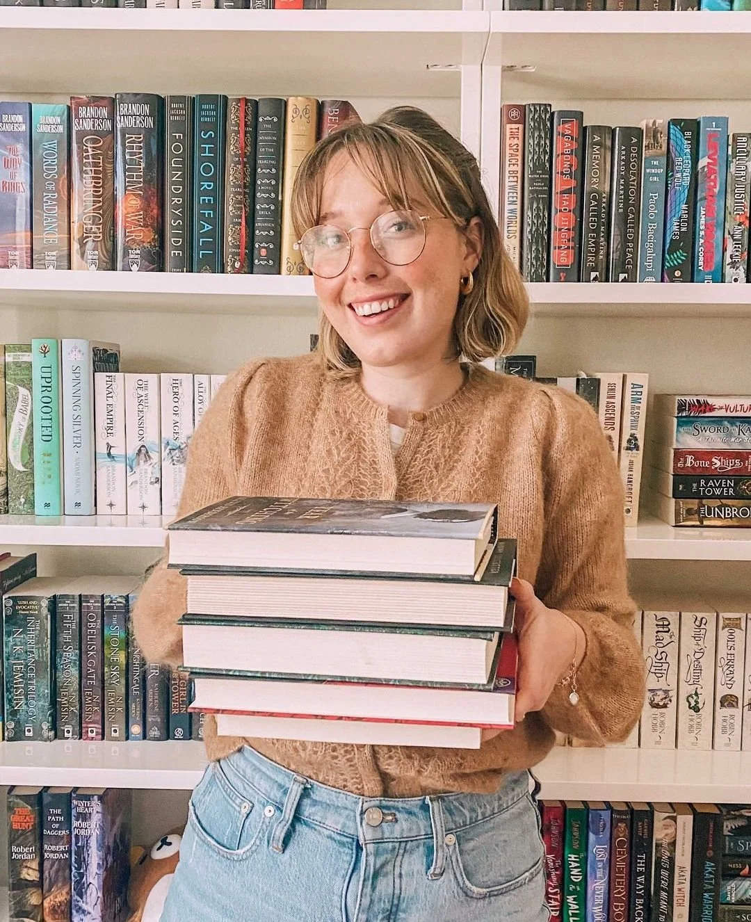 Tips For Growing Your Book Influencer Platform | College of Influence