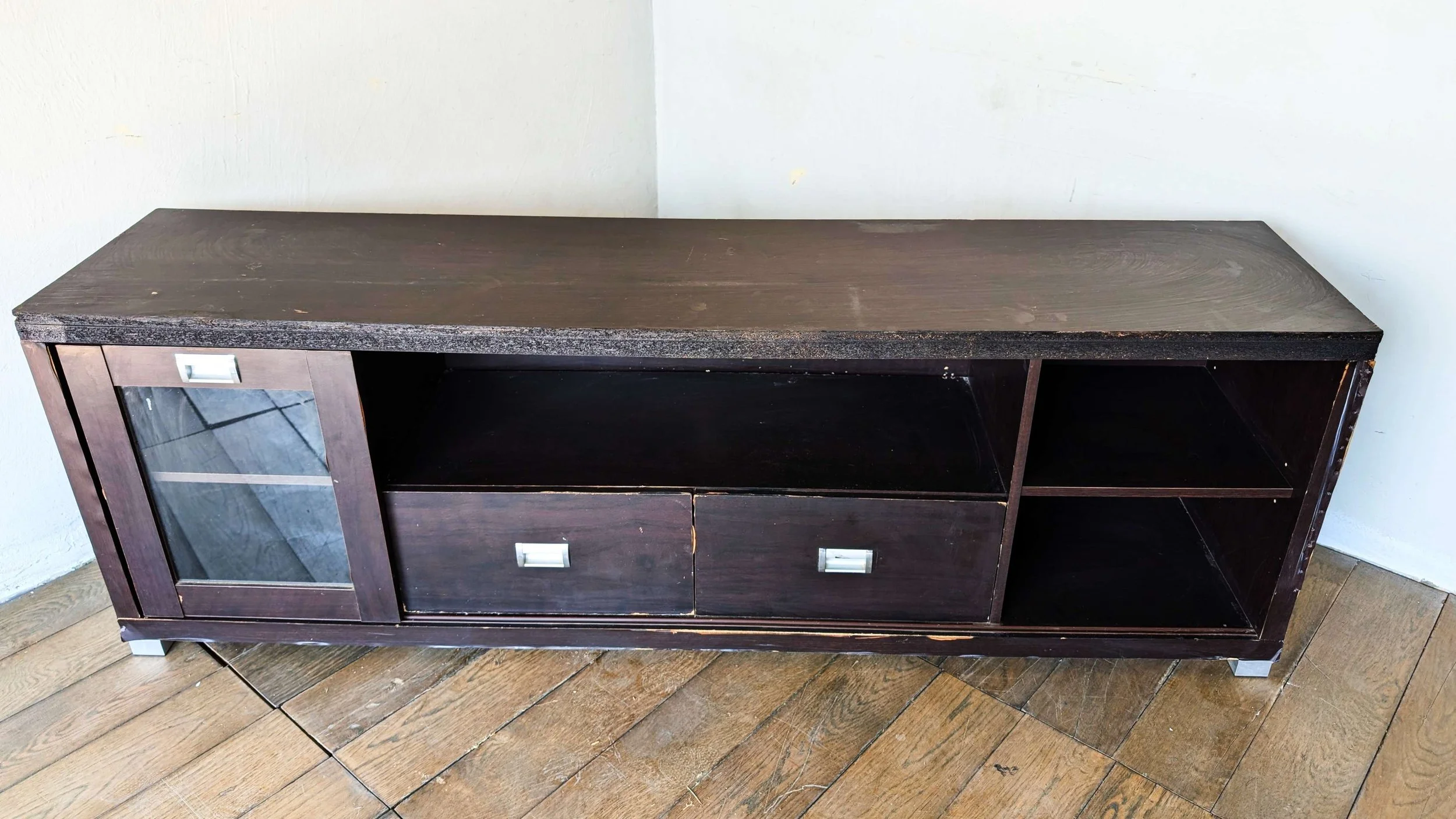Second hand furniture — Salvage Space Namibia