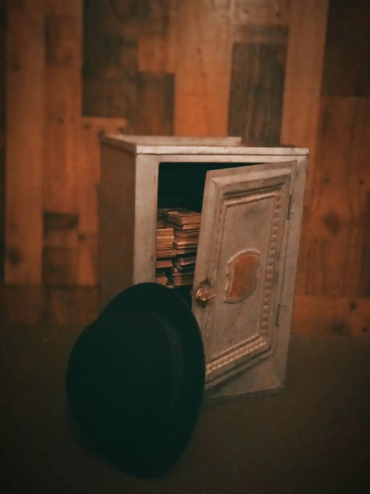 The Blind Tiger — Captive Escape Rooms