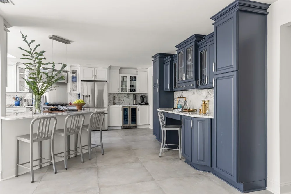 5 Tips for Choosing Kitchen Cabinet Colors for Any Style — TheHomeMag ...