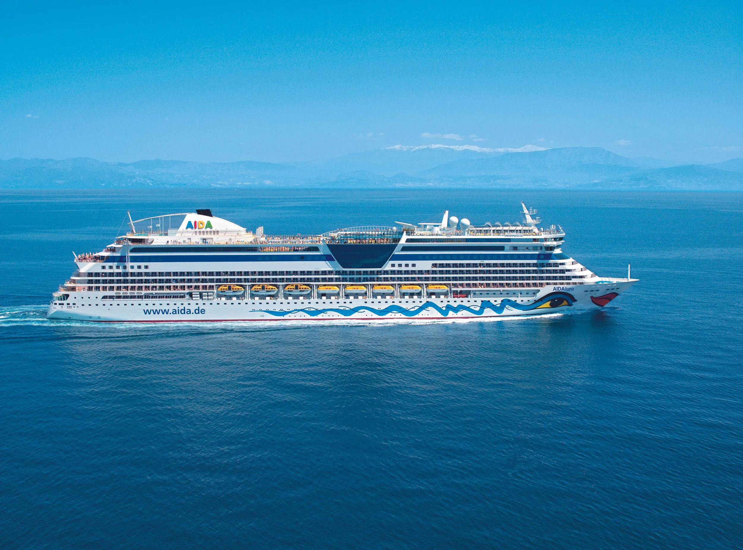AIDA Cruises renoviert 2025 und 2026 AIDAdiva, bella und luna ...