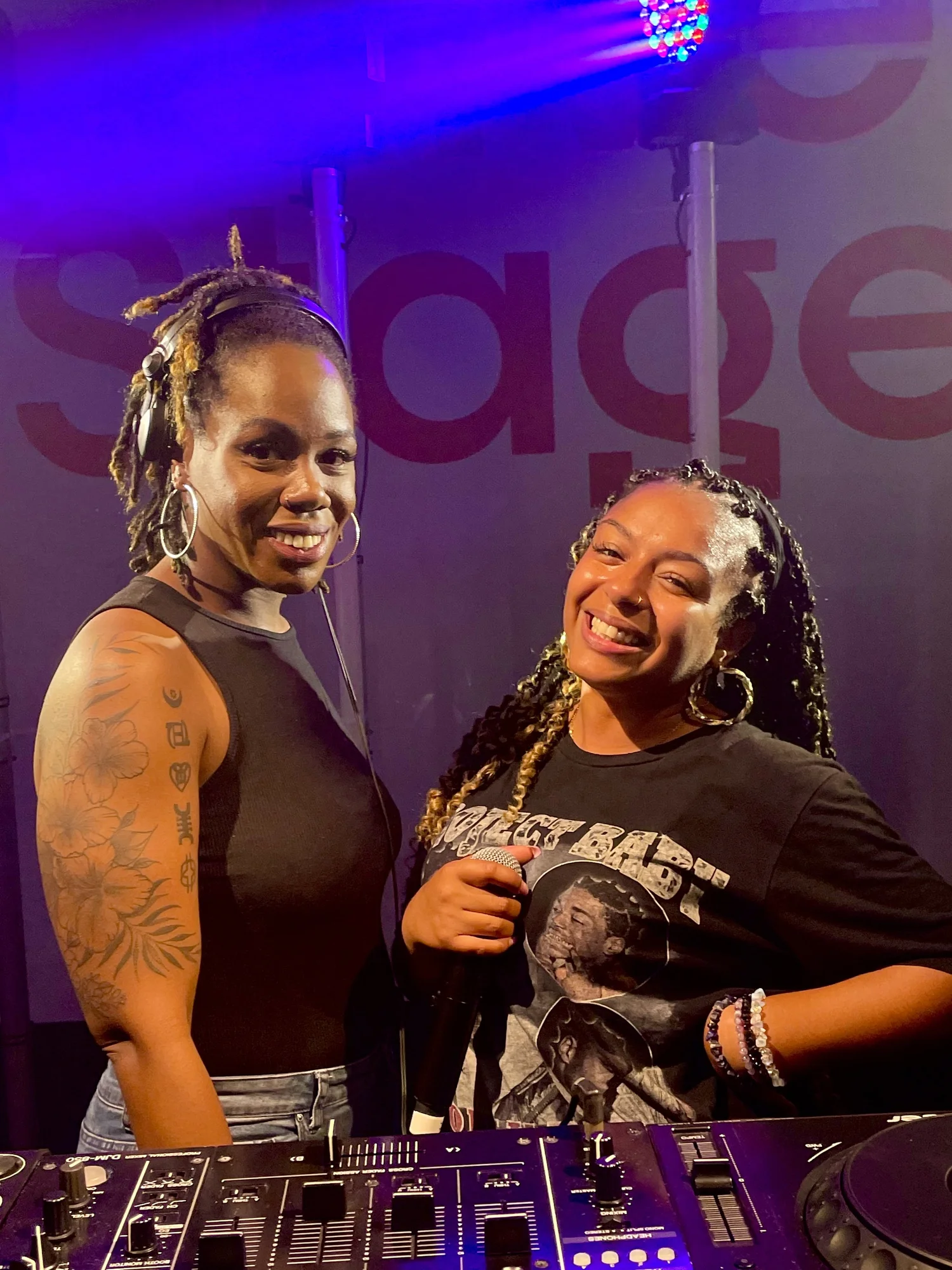 NATIONAL THEATRE - River Stage — GIRLSofGRIME.COM