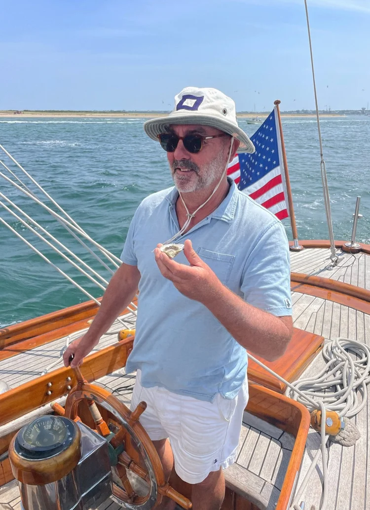 The Blue Peter Sailing Yacht, Nantucket
