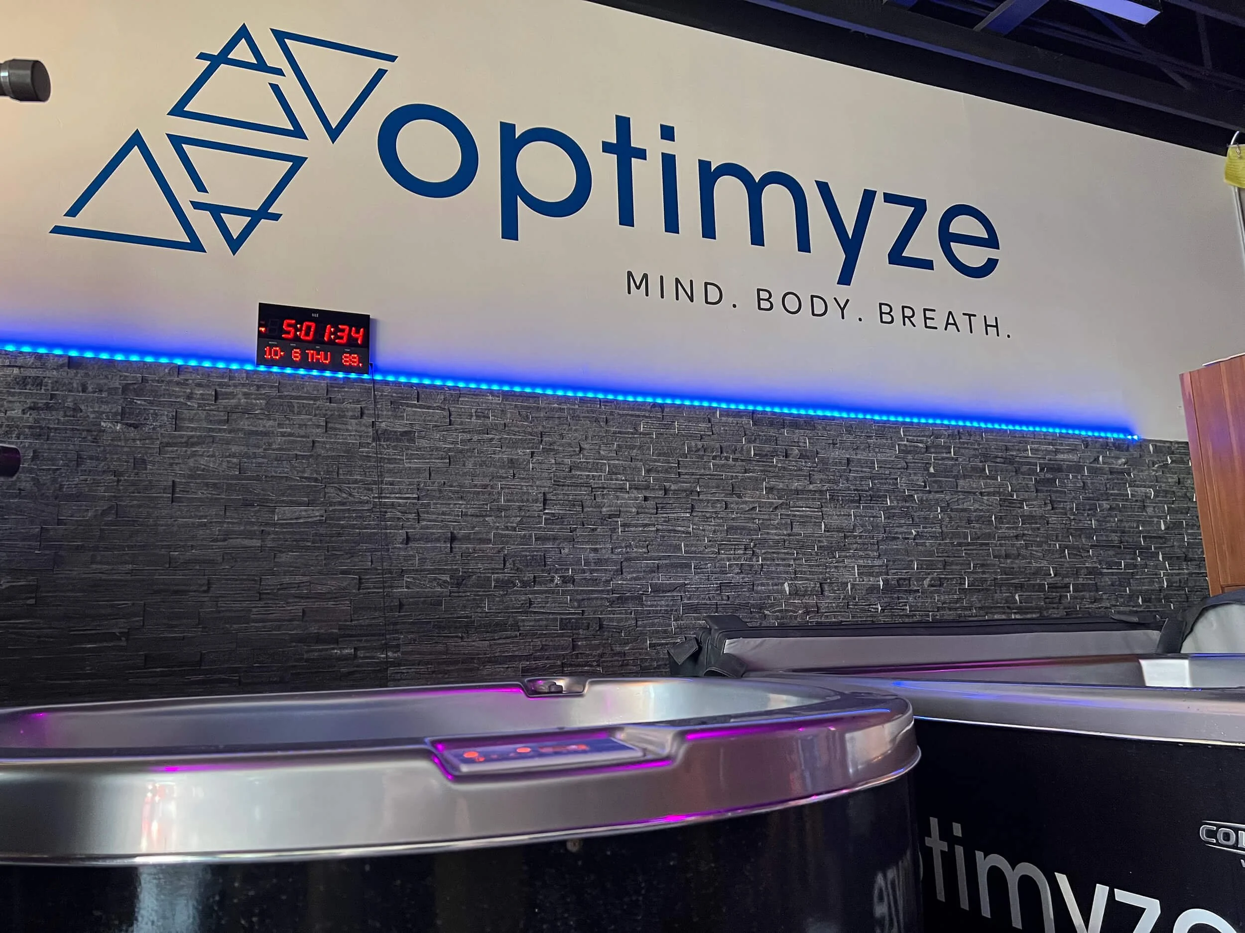 Ice Bath & Sauna | Best Wellness Center in Arcadia — Optimyze
