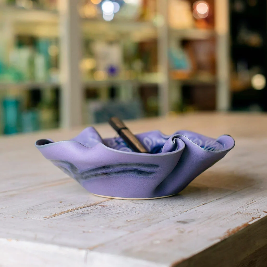 Hillyer House Pottery Shop — Hillyer House