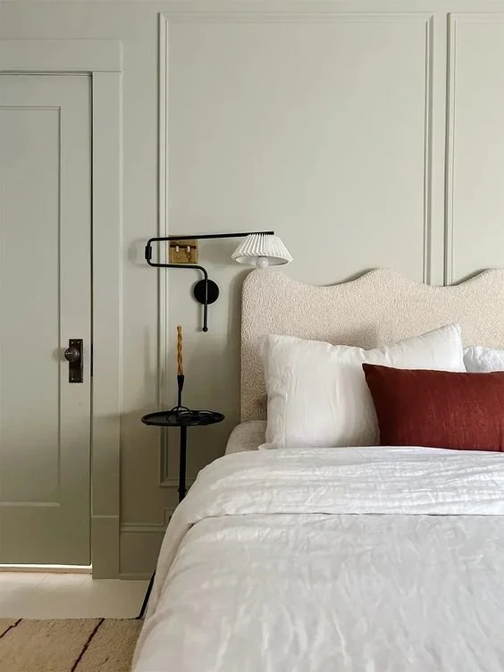 Wavy Design Inpo — NICOLE TOLAND